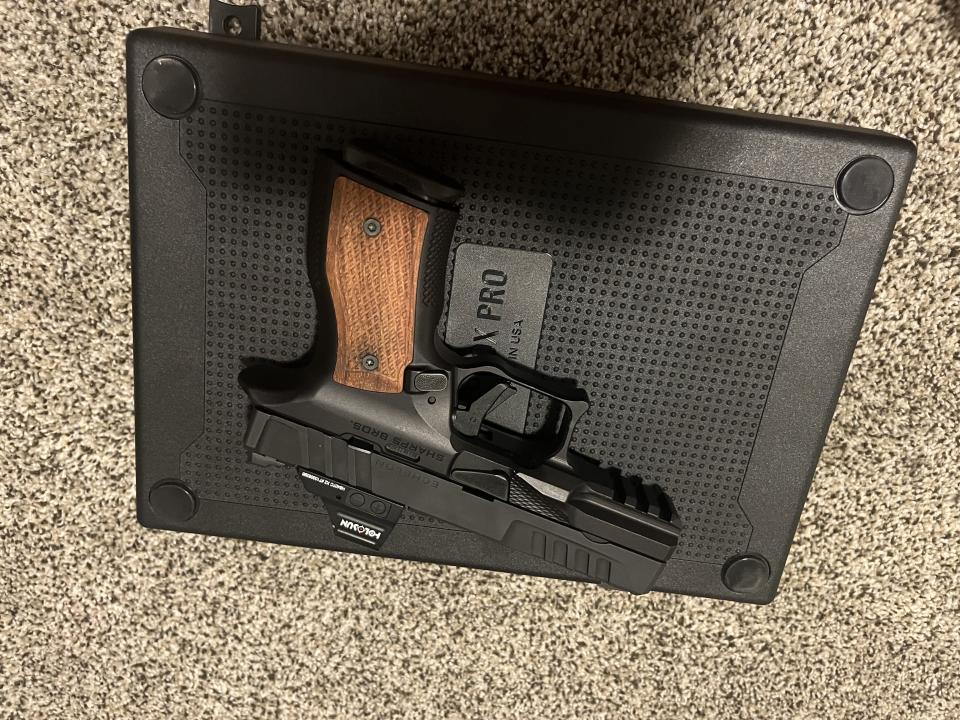 Springfield Echelon 4.0C w/ Sharps Bro Aluminum grip module. Sale or ...