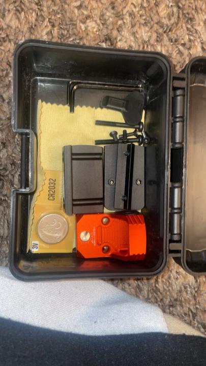 micro red dot | ManStuff